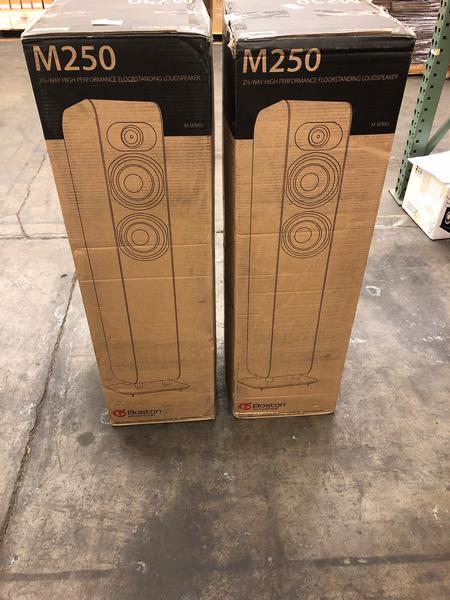 Boston Acoustics - M250 - 2.5-way floor Standing Speakers